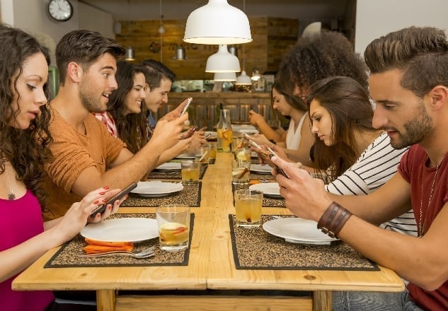 Cell Phone Etiquette: When Is It Okay To Use Your Phone?