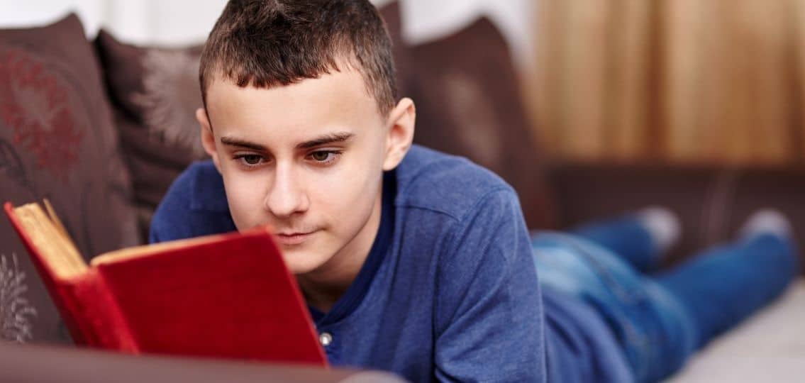 7 Books for Teens: Good Books to Give as Gifts this Holiday Season